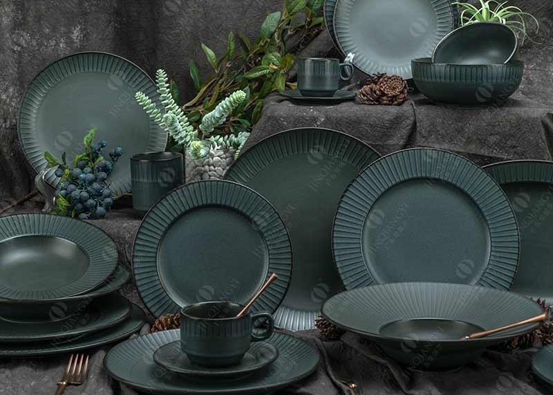 20Pcs Reactive Color Dinnerware Set